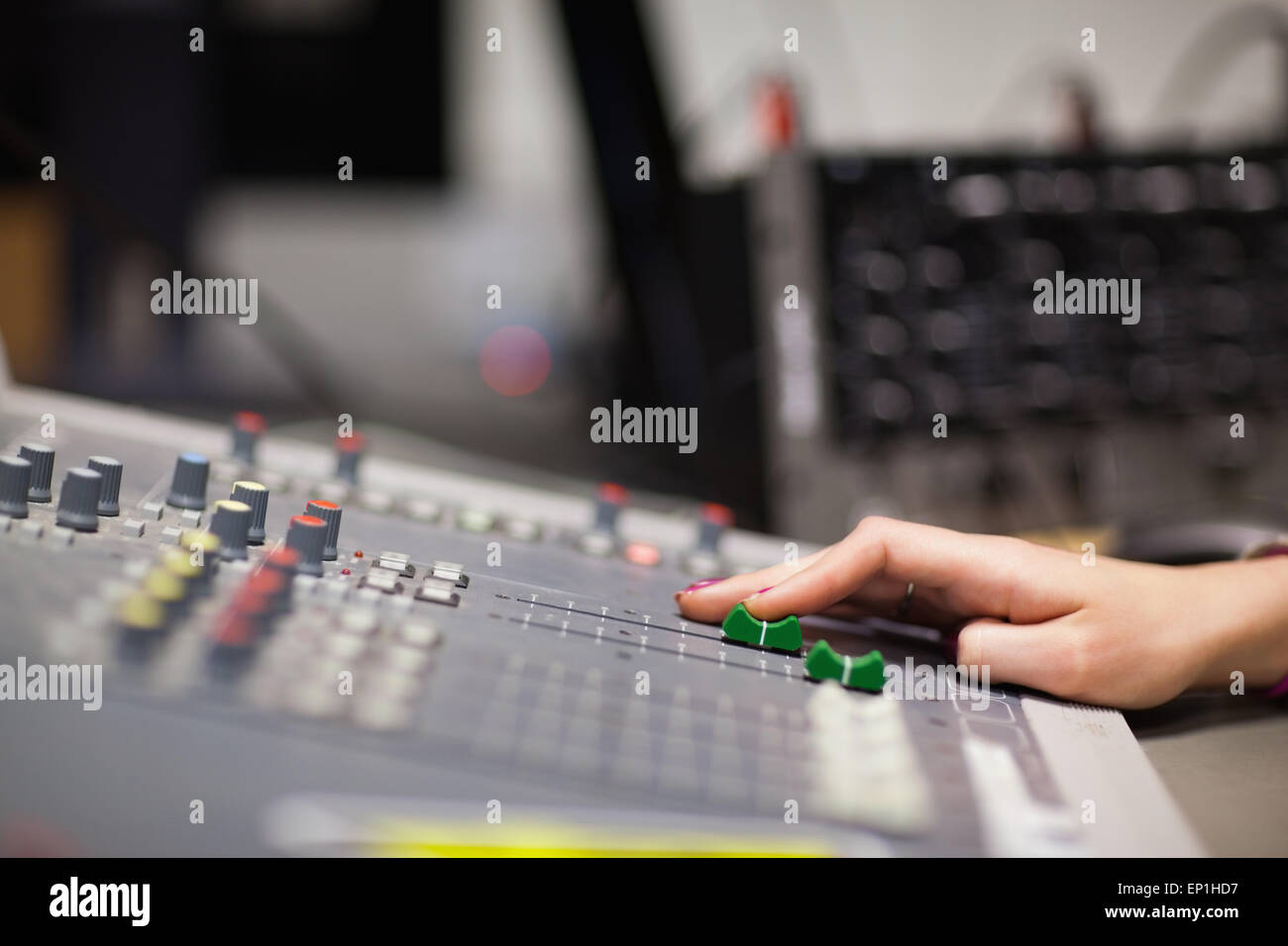 Hand setting the sound Stock Photo - Alamy