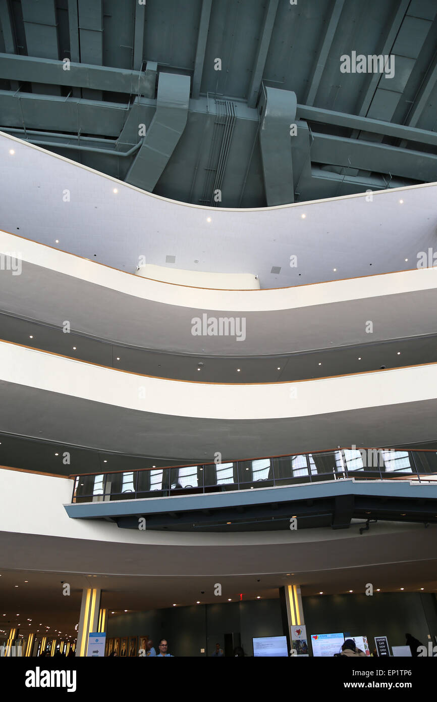 United nations building entrance hi-res stock photography and images ...
