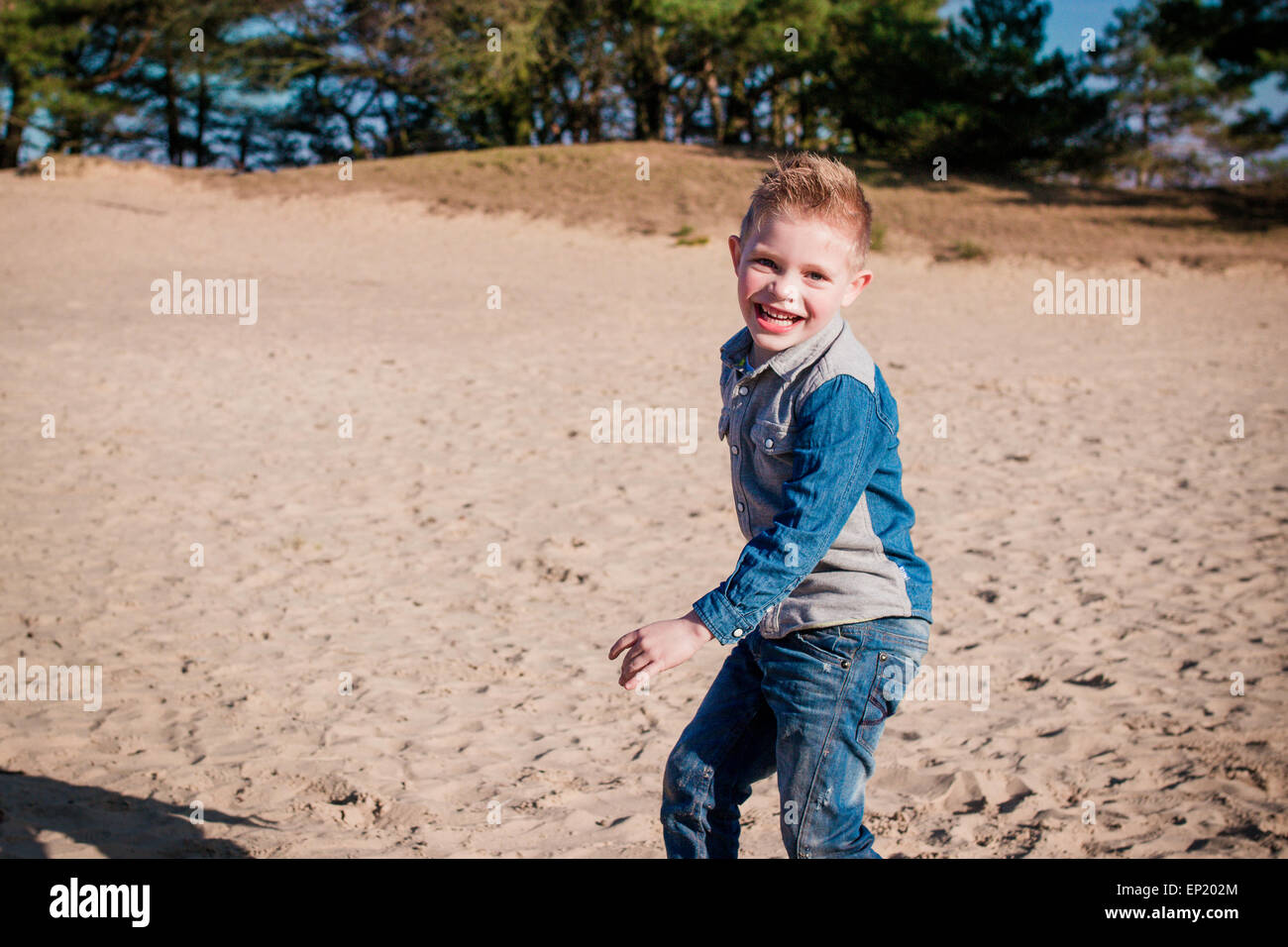 Three quarter view portraits hi-res stock photography and images - Alamy
