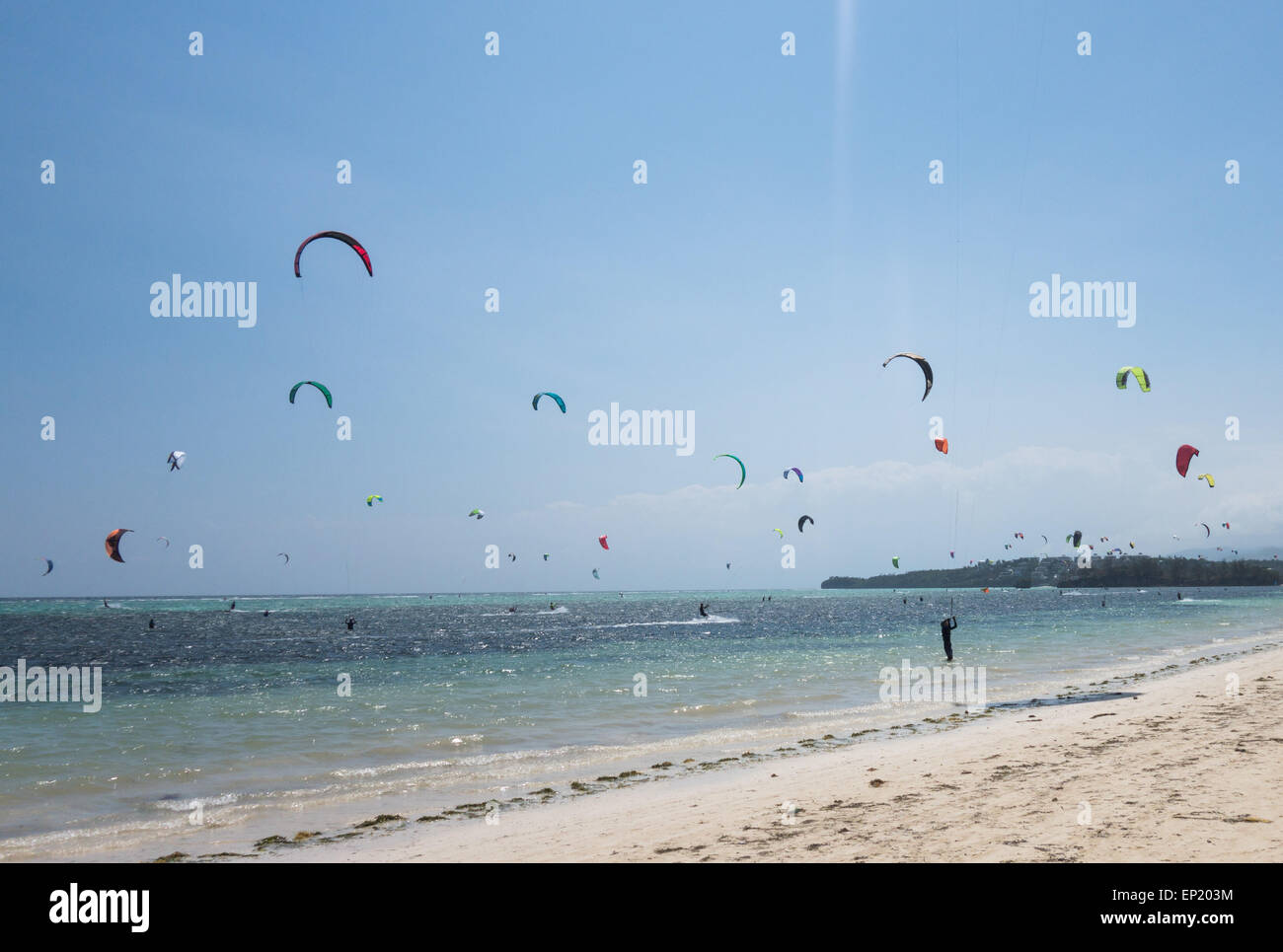 Kite surfers at Bulabog Beach, Boracay Island, Philippines Stock Photo ...