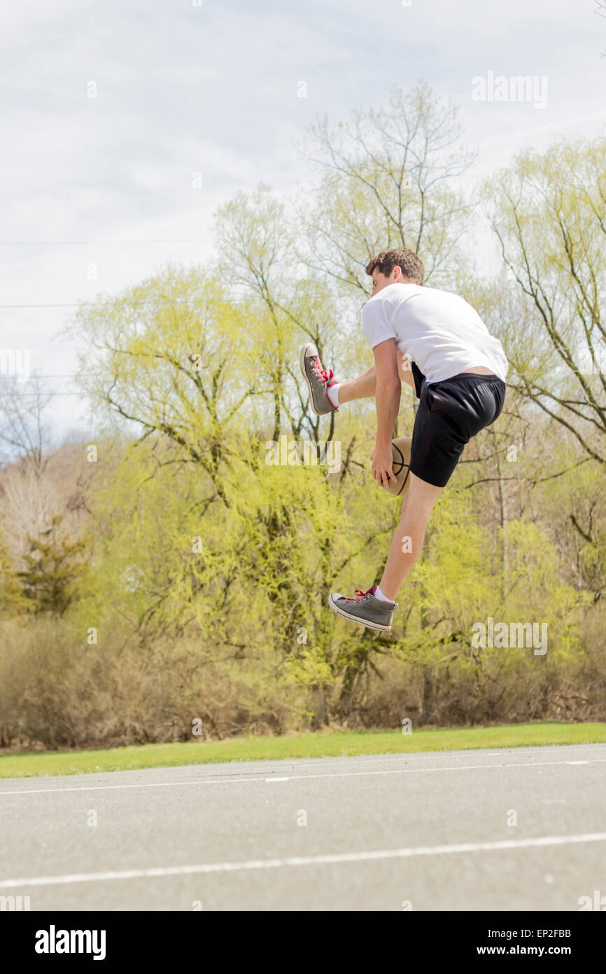 Trick shot hi-res stock photography and images - Alamy