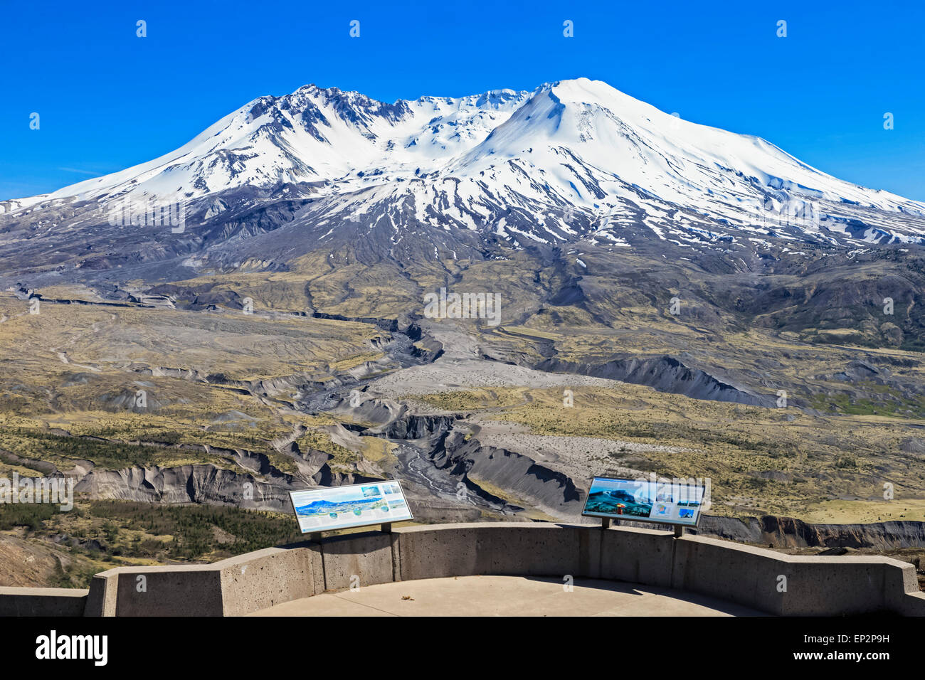 USA, Washington, Mount St. Helens as seen from Johnston Ridge ...