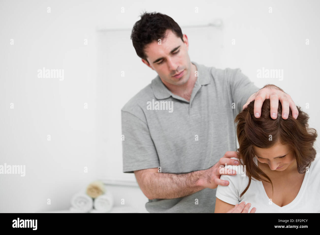 Pushing head down hi-res stock photography and images - Alamy