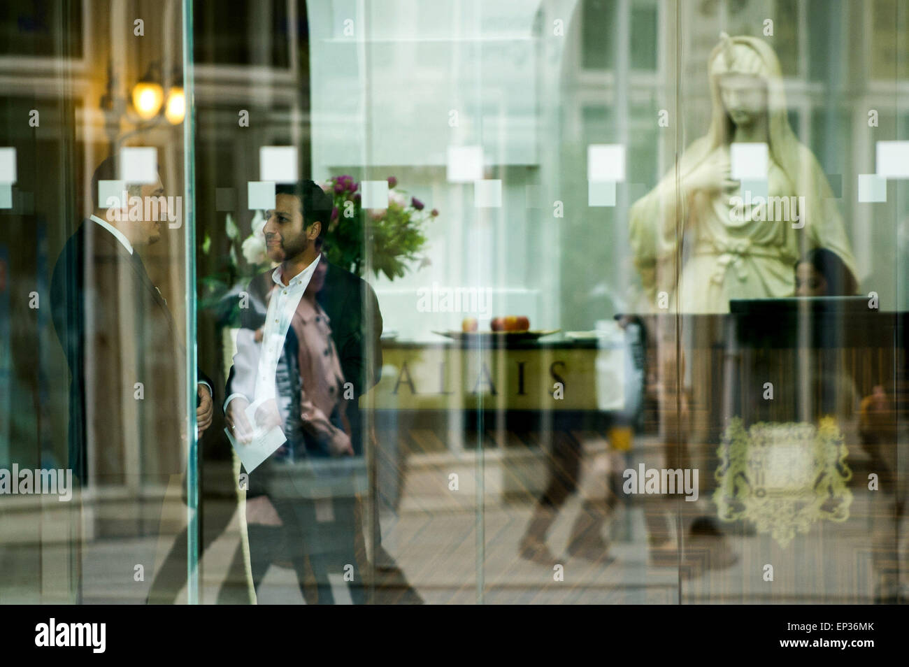 Iran security guards hi-res stock photography and images - Alamy