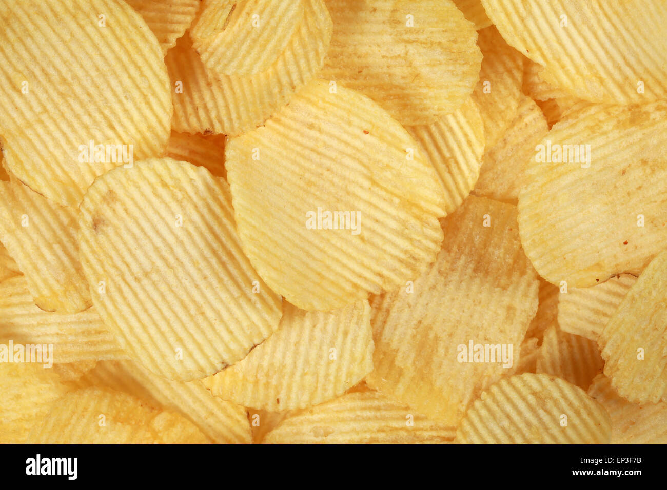 Kartoffel chips hi-res stock photography and images - Alamy