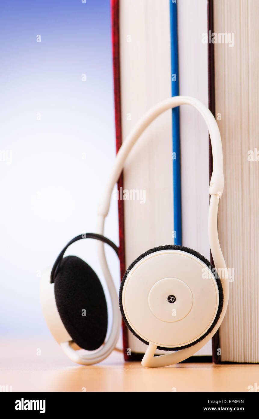 University stereo hi-res stock photography and images - Alamy