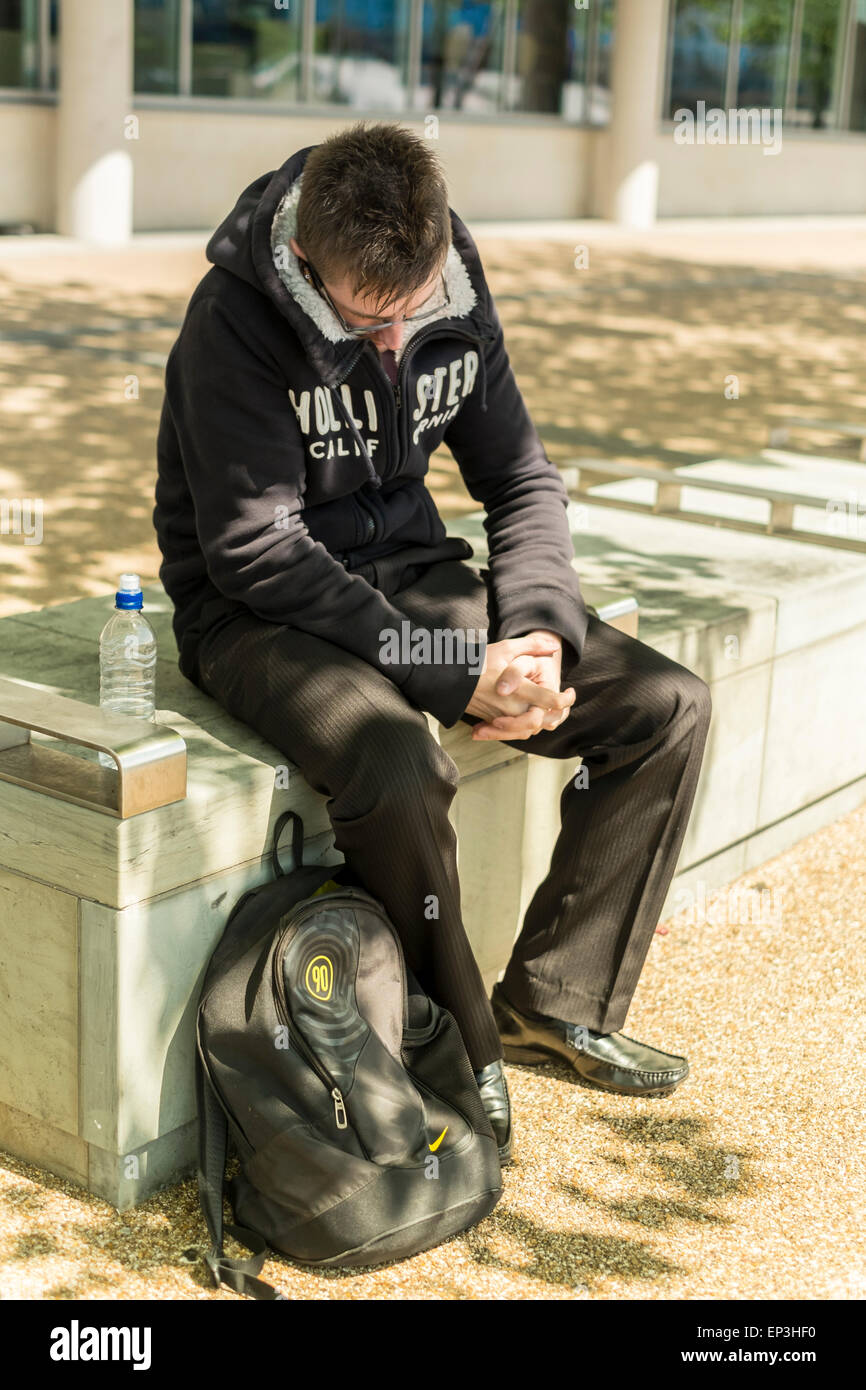 Lunch break in sunshine hi-res stock photography and images - Alamy