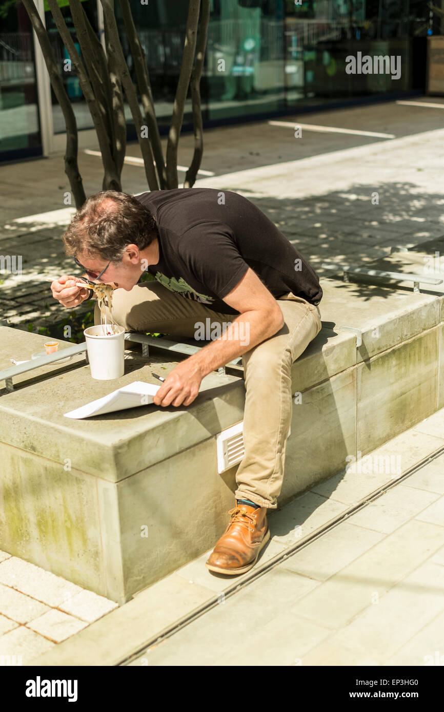 Lunch break and sun hi-res stock photography and images - Alamy