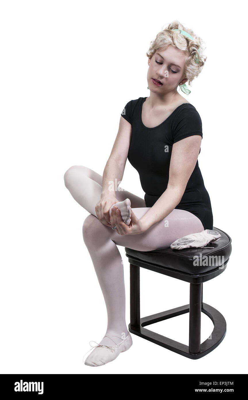 Ballet dancer seated hi-res stock photography and images - Alamy