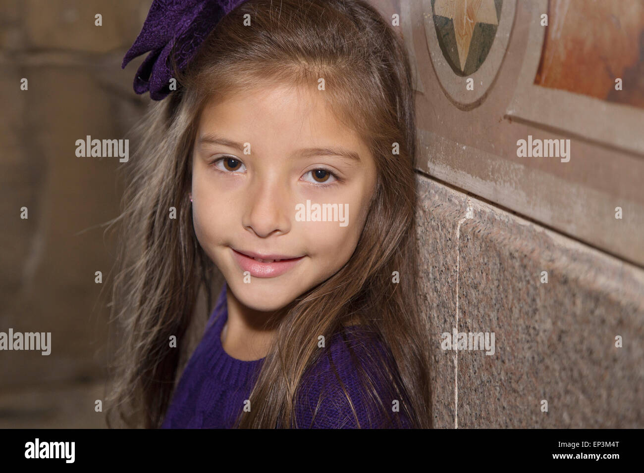 Pretty girl hi-res stock photography and images - Alamy