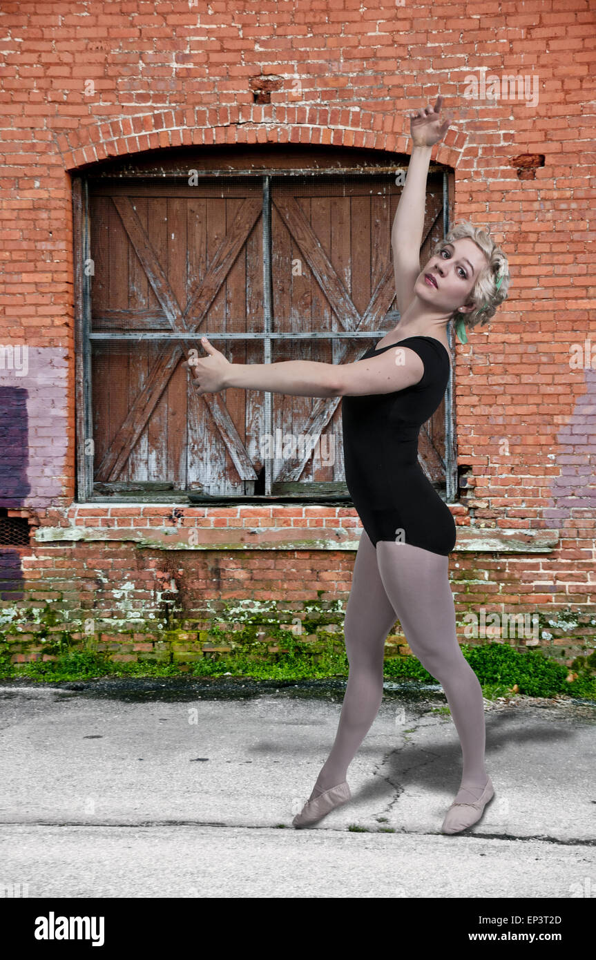 Traditional ballet hi-res stock photography and images - Alamy