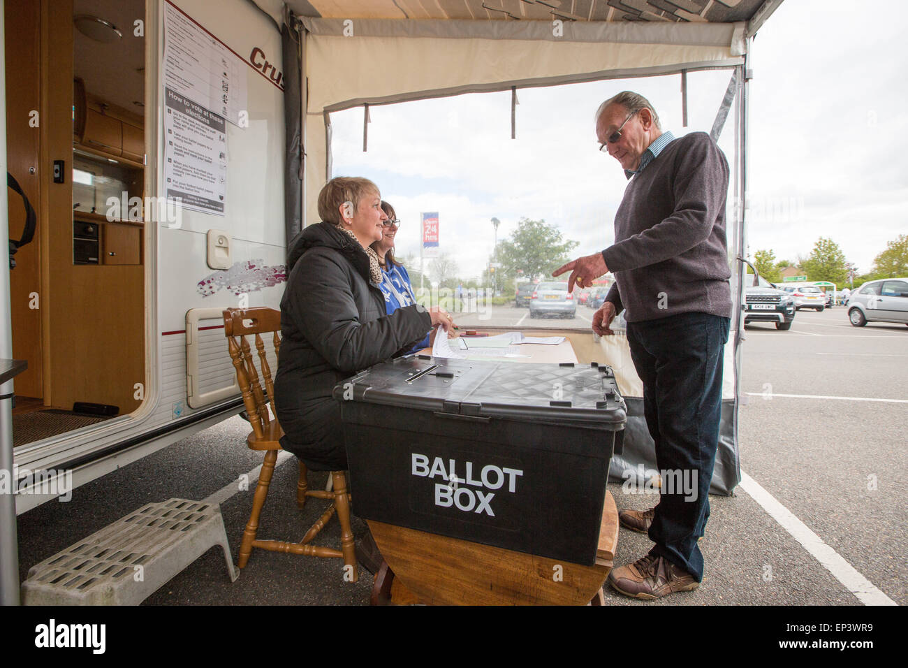There was also a steady stream of people voting in a caravan in the car ...