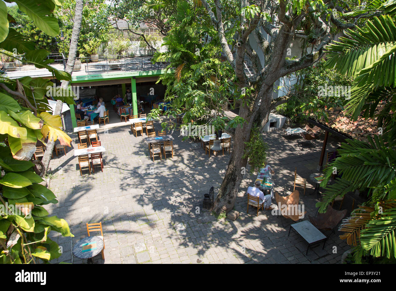 Courtyard cafe in Barefoot shop, Colombo, Sri Lanka, Asia Stock Photo ...