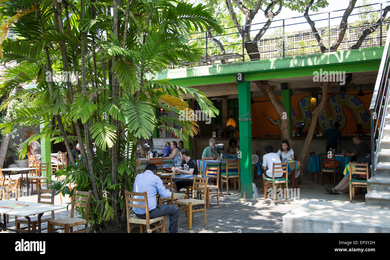Courtyard cafe in Barefoot shop, Colombo, Sri Lanka, Asia Stock Photo ...