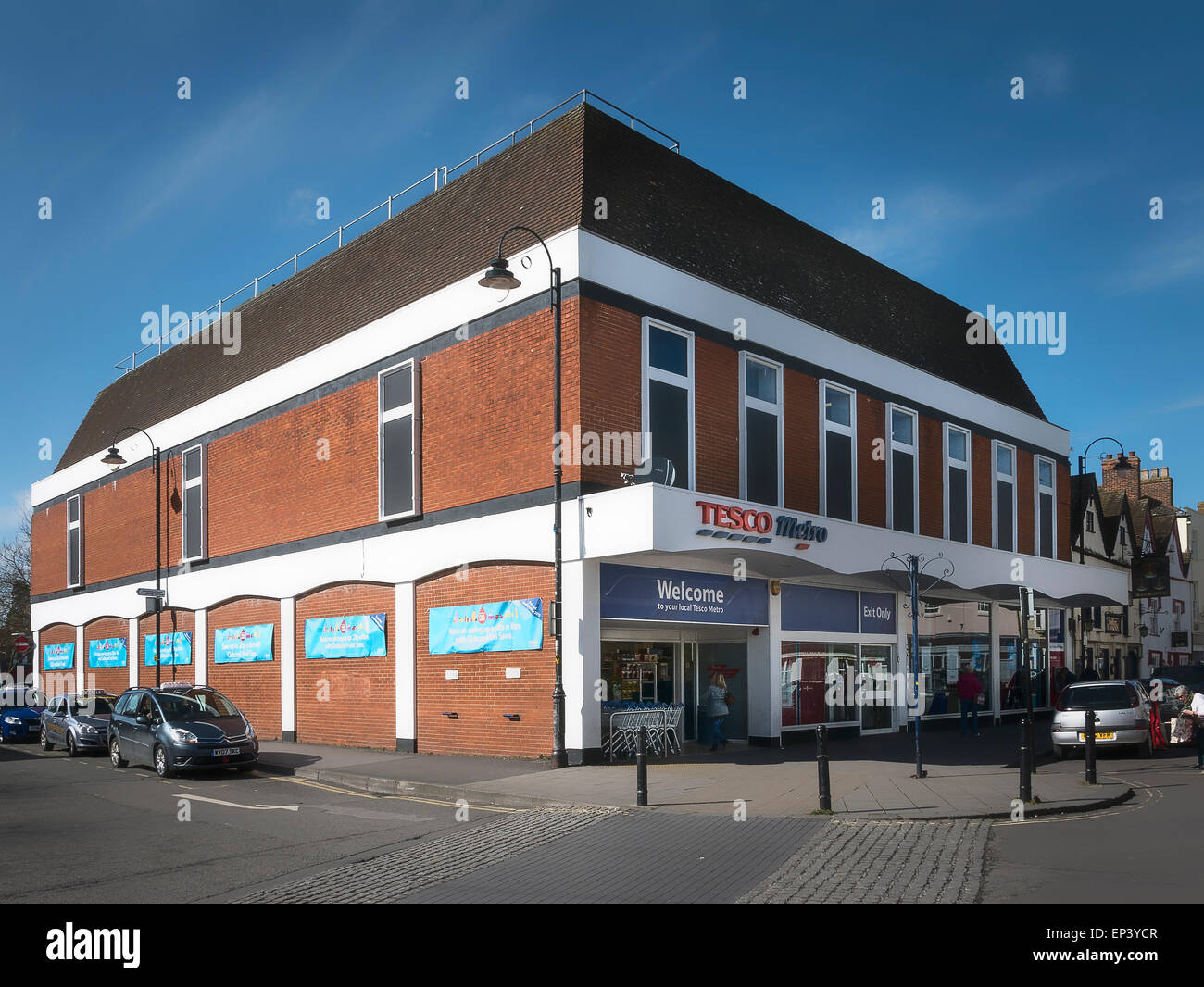 Tesco Town Centre Store High Resolution Stock Photography and Images ...