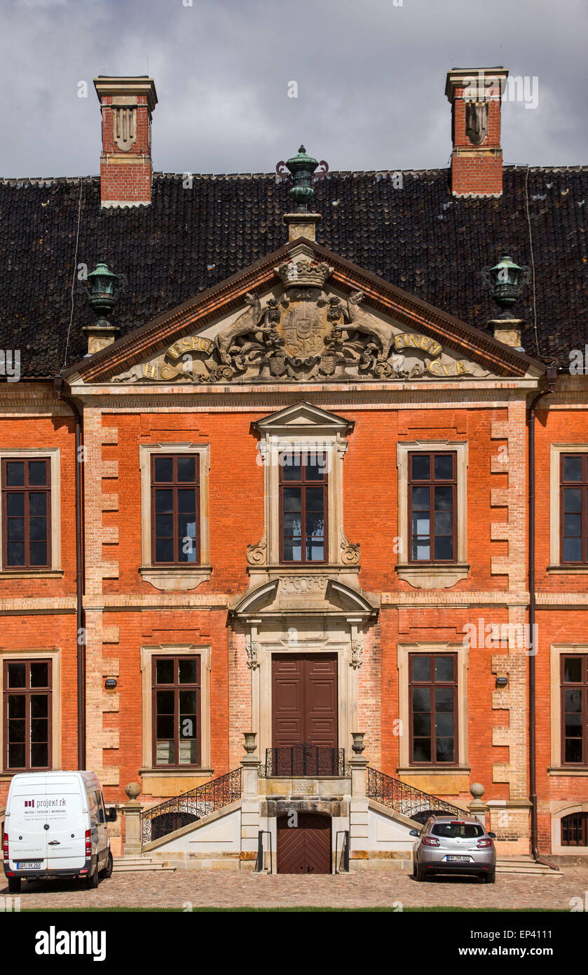 Kluetz, Germany. 13th May, 2015. The restored baroque palace Bothmer is seen in Kluetz, Germany ...