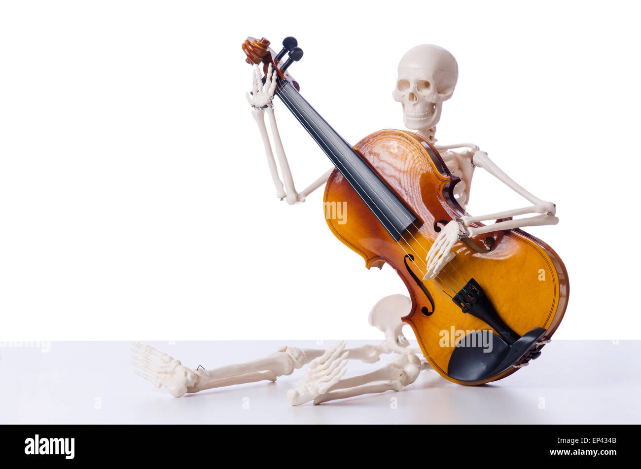 Skeleton hand playing violin hi-res stock photography and images - Alamy