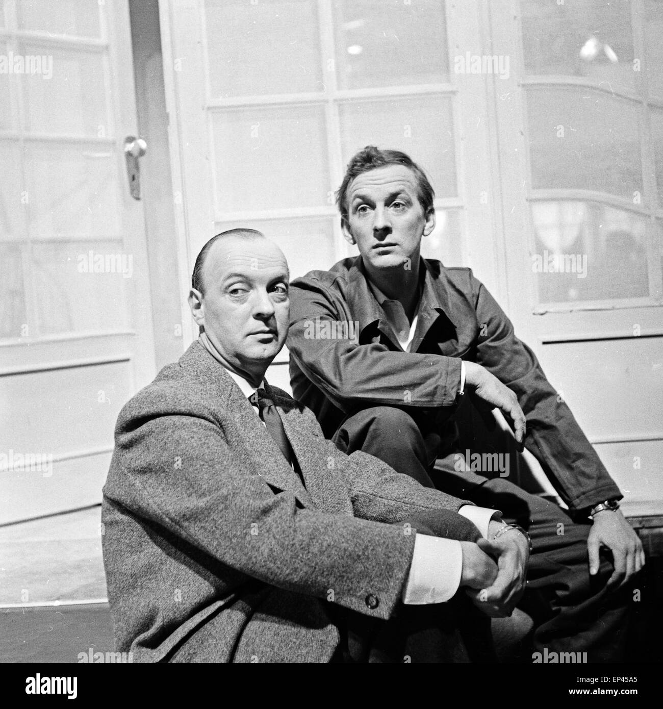 Beiden deutschen Schauspieler Manfred Steffen (links) und Hanns Lothar ...