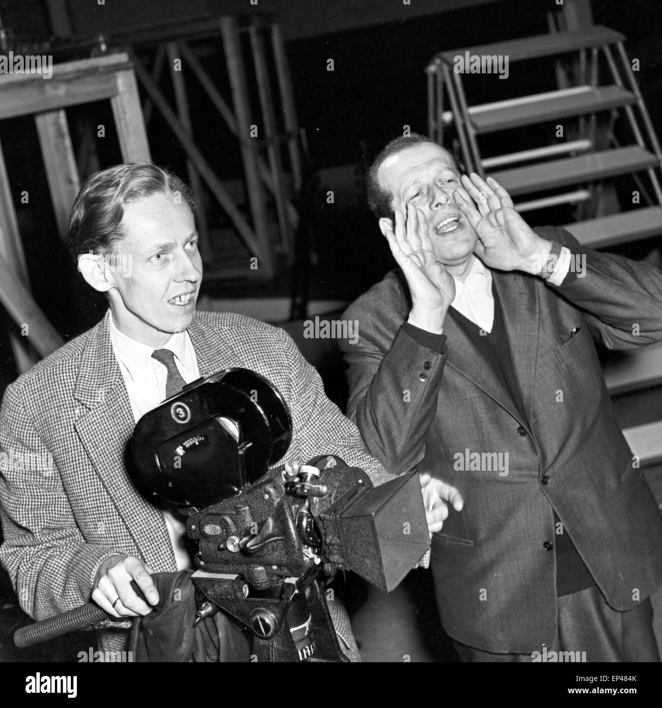 1950s movie camera hi-res stock photography and images - Alamy