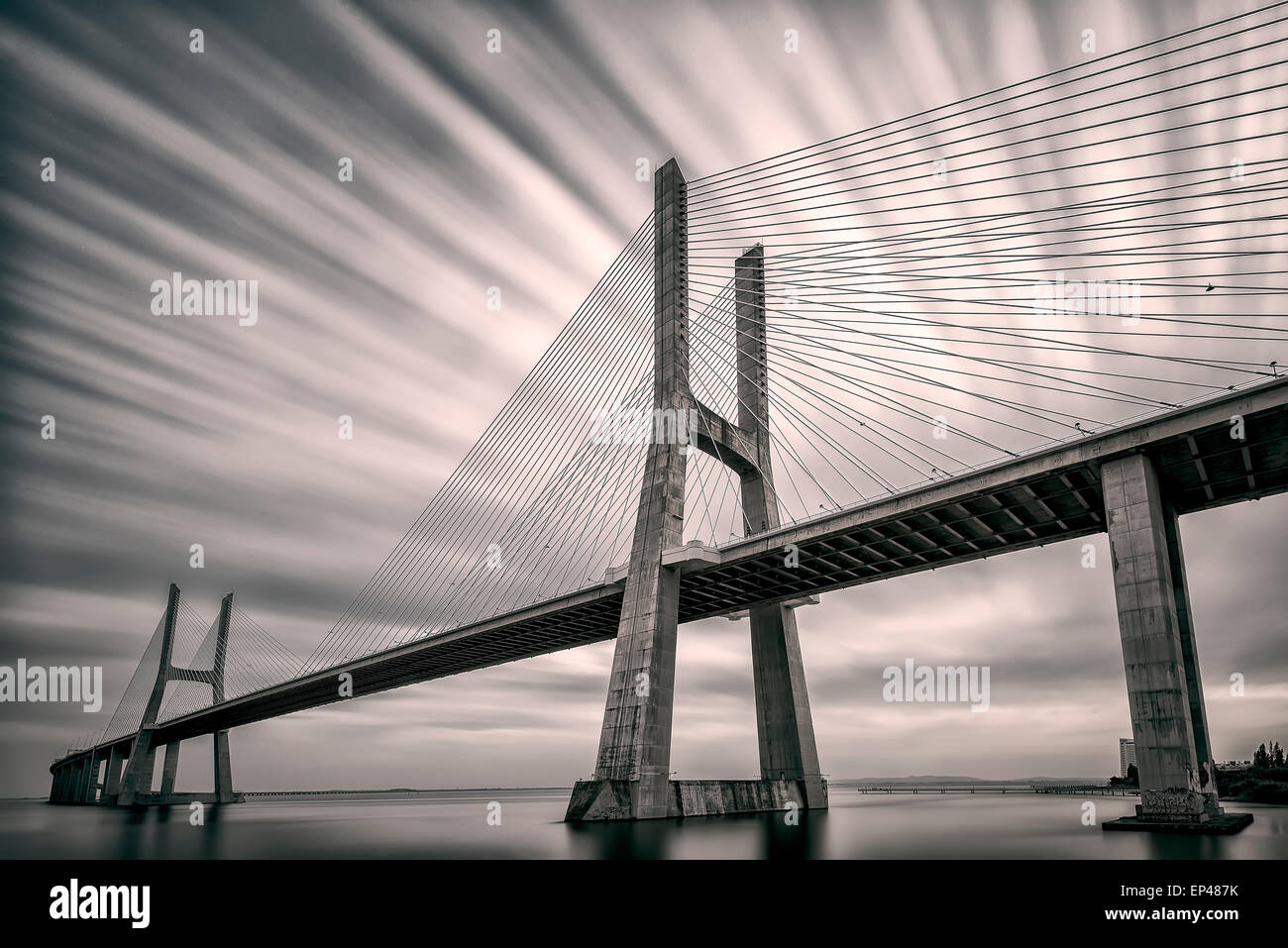Bridge lisbon hi-res stock photography and images - Alamy