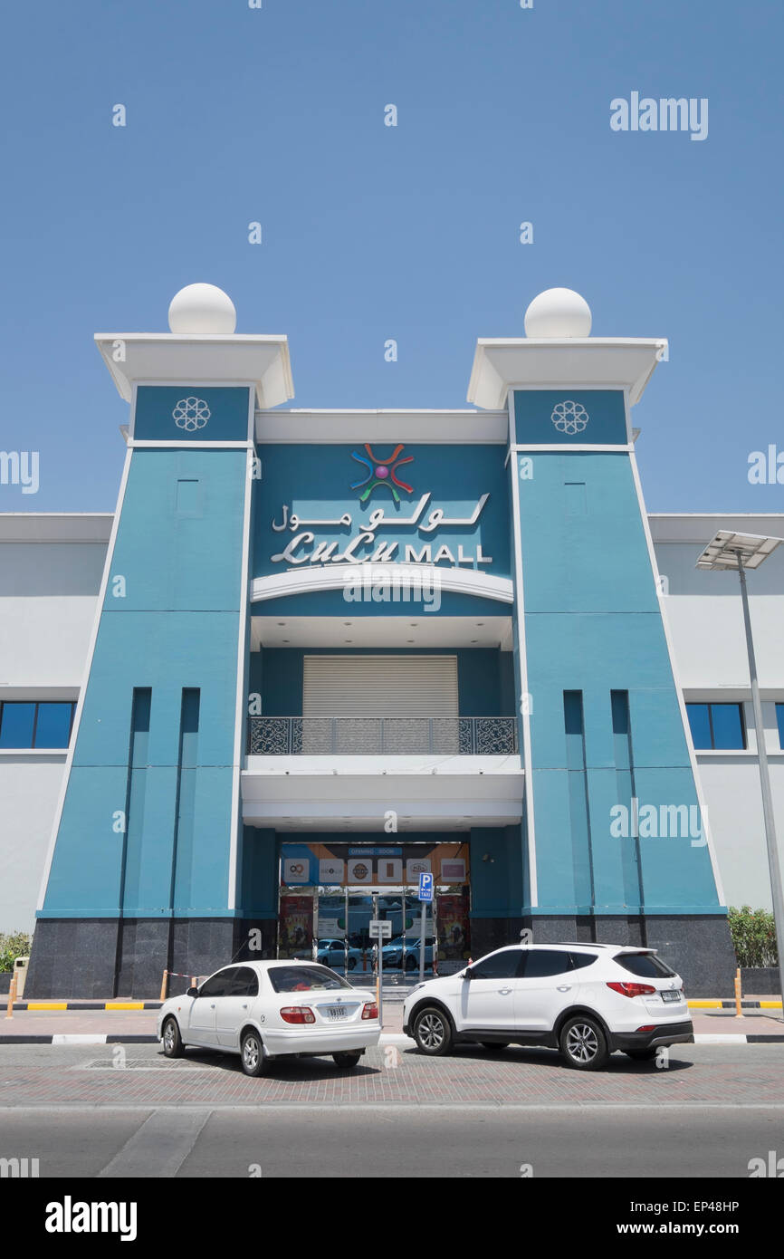 LuLu supermarket and shopping mall in Fujairah United Arab Emirates ...