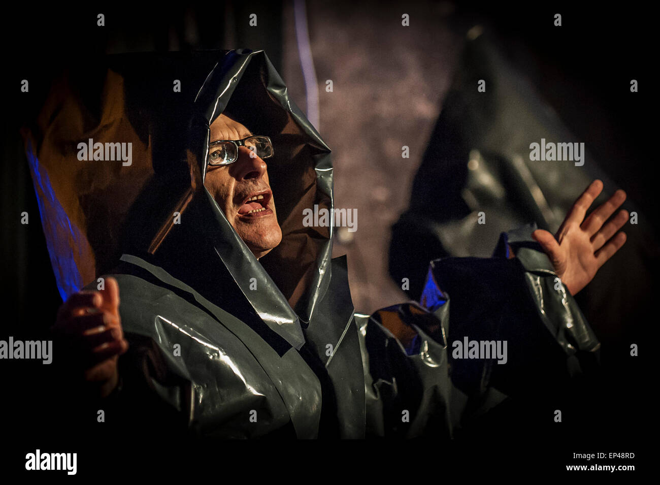 Brunel shaft hi-res stock photography and images - Alamy