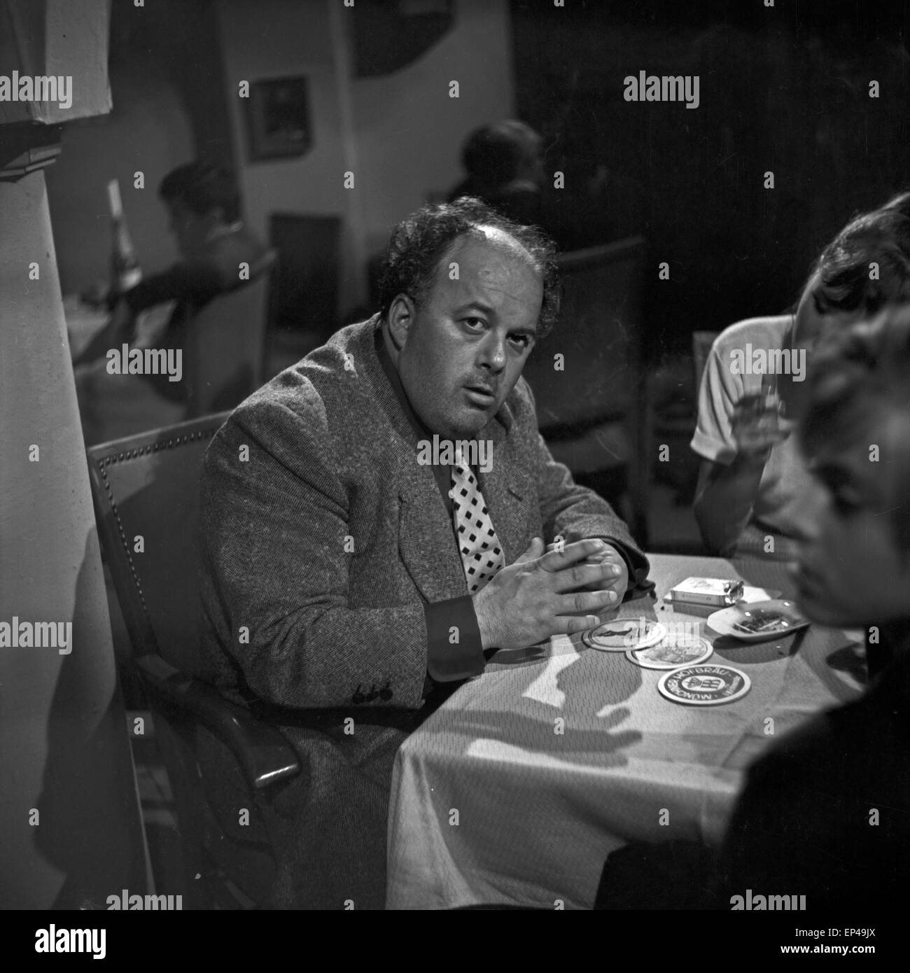 Der Tod auf dem Rummelplatz, Fernsehfilm, Deutschland 1958, Regie: Joachim Hess, Darsteller ...