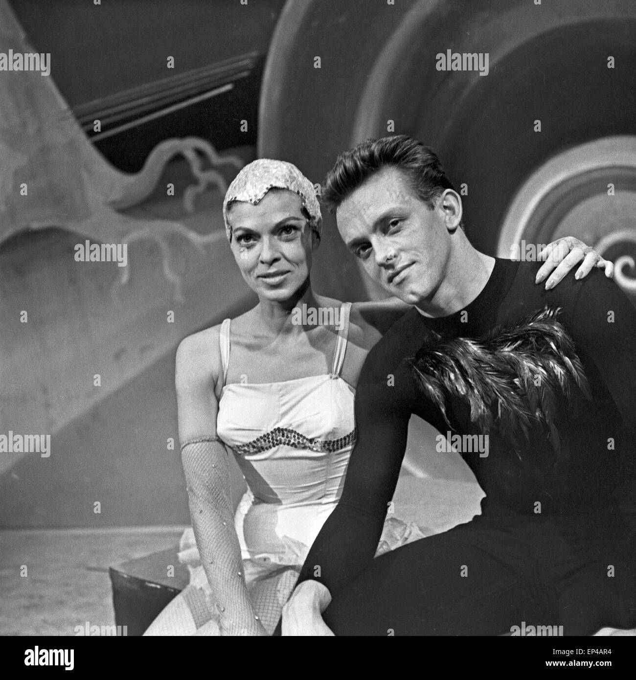 Schauspielerin und Tänzerin Maria Litto bei der Fernsehshow "Evergreens ...