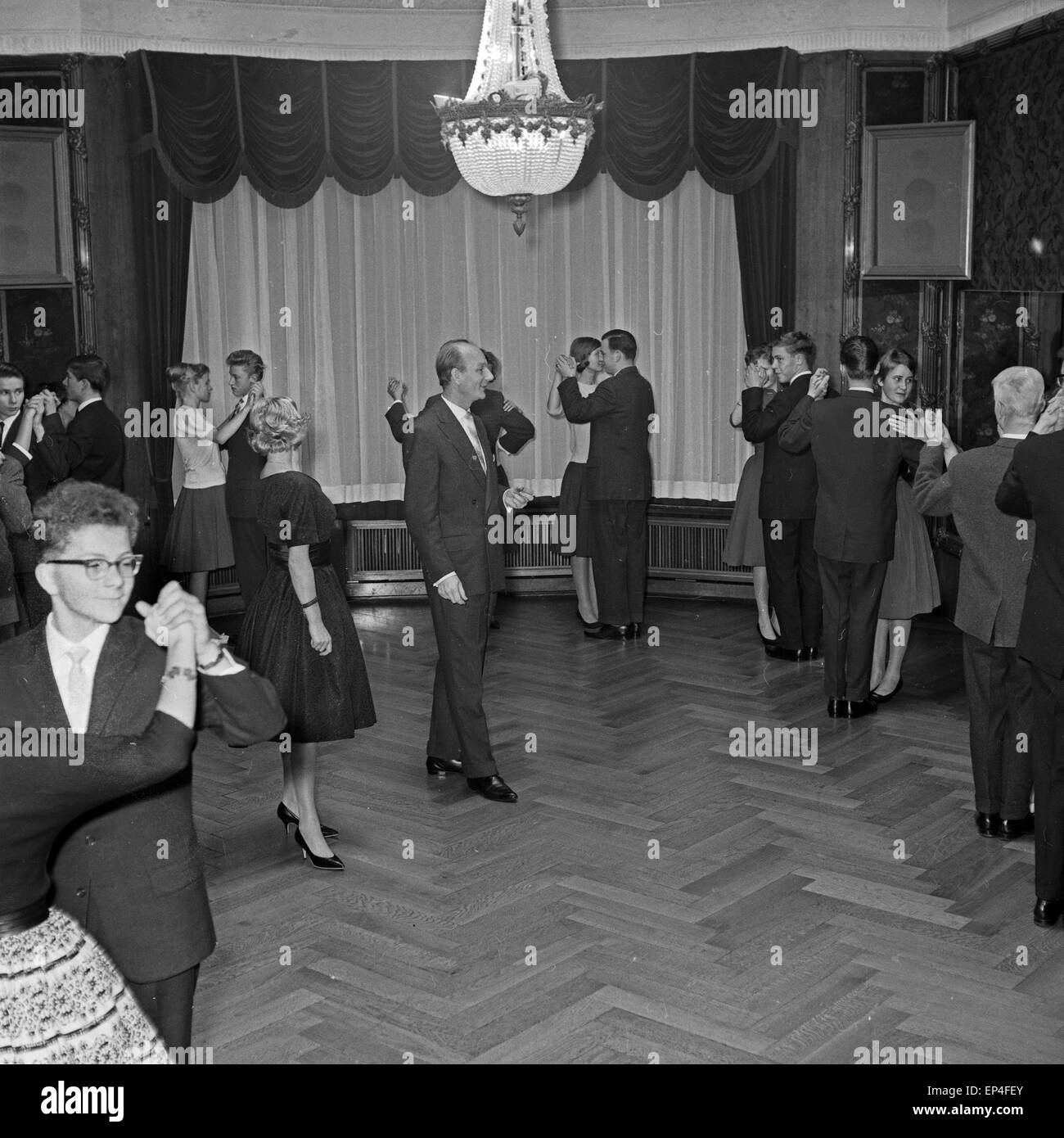 Tanz der 1960er jahre Black and White Stock Photos & Images - Alamy