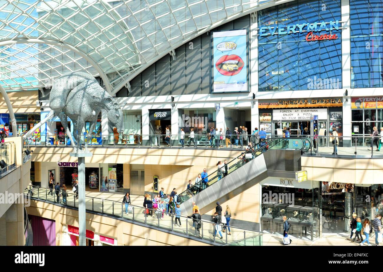 Trinity shopping center leeds hi-res stock photography and images - Alamy