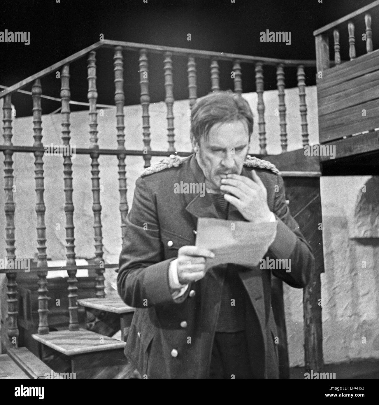Der analphabet hi-res stock photography and images - Alamy
