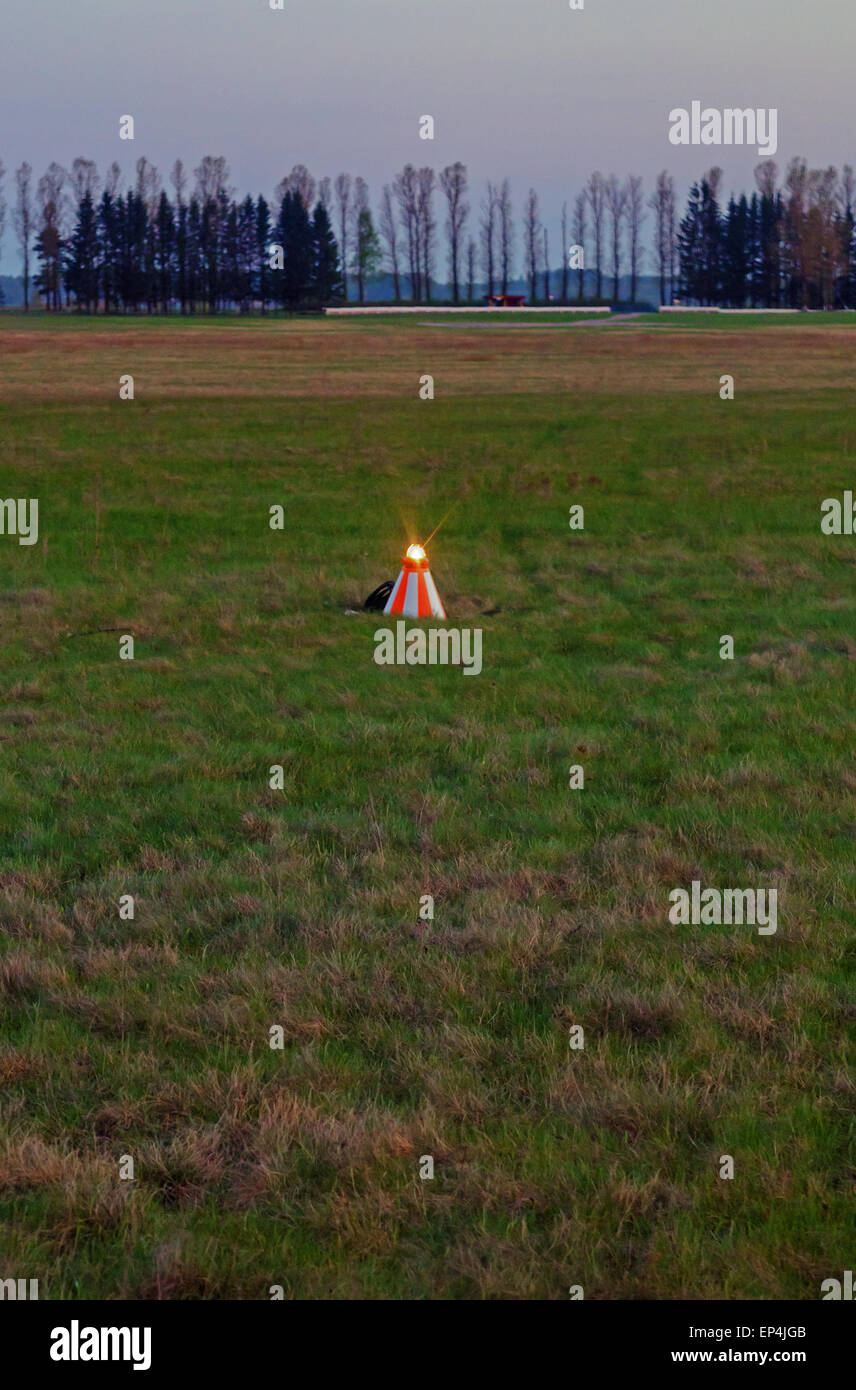 Airfield management pattern hi-res stock photography and images - Alamy