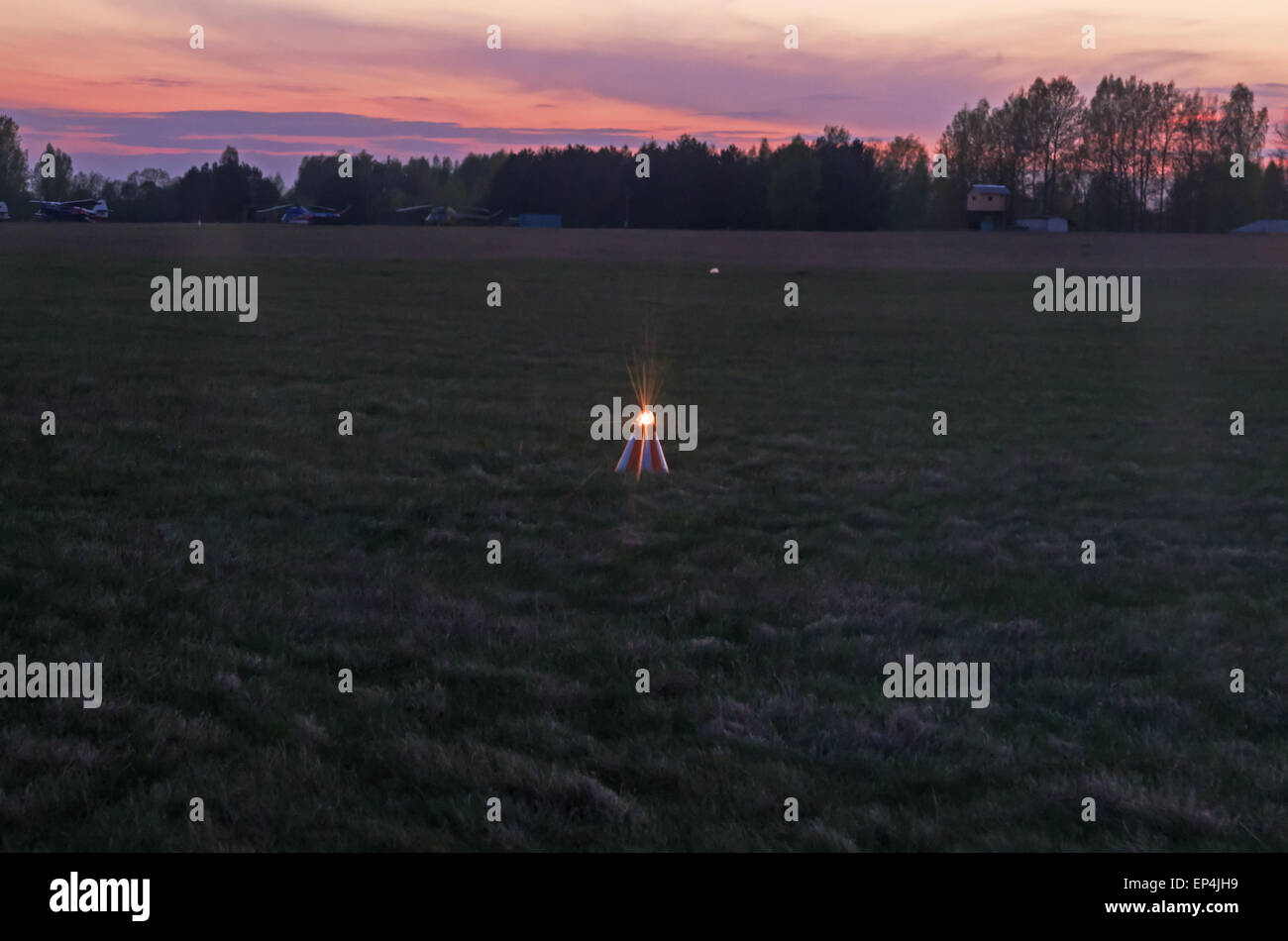 Airfield management pattern hi-res stock photography and images - Alamy