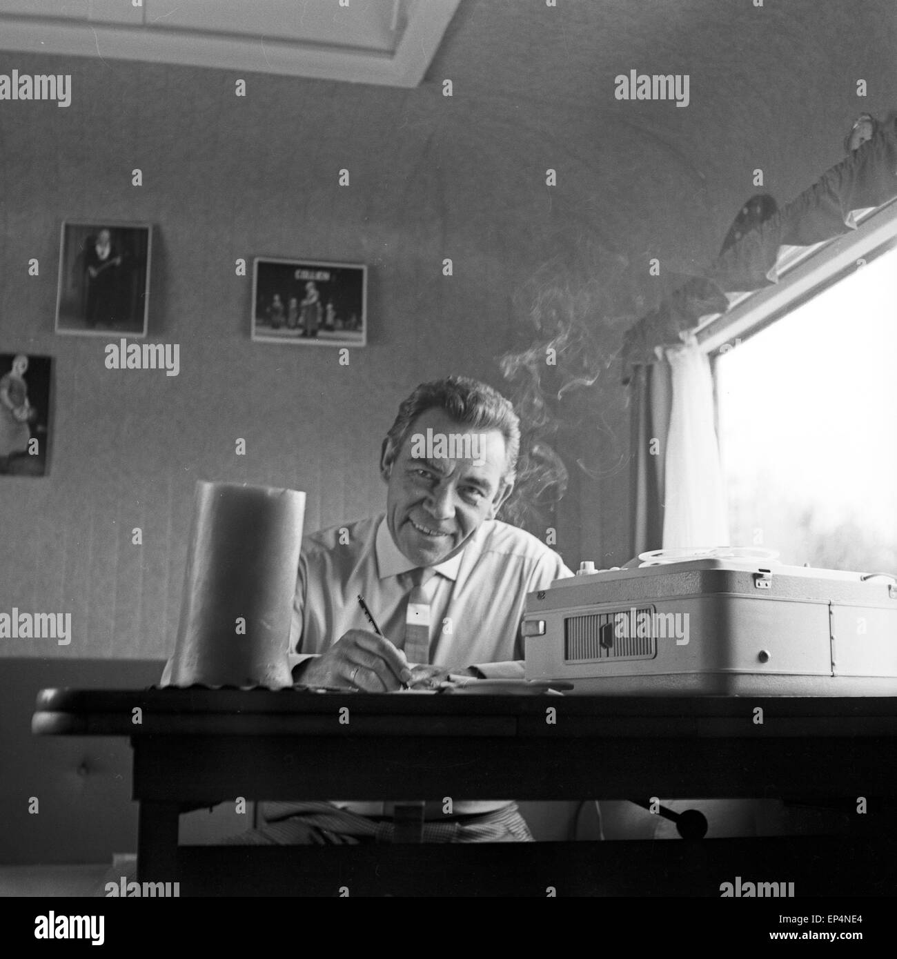 Deutscher Schauspieler und Entertainer Peter Frankenfeld bei der ...