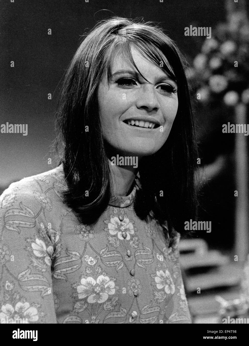 Singer sandie shaw Black and White Stock Photos & Images - Alamy