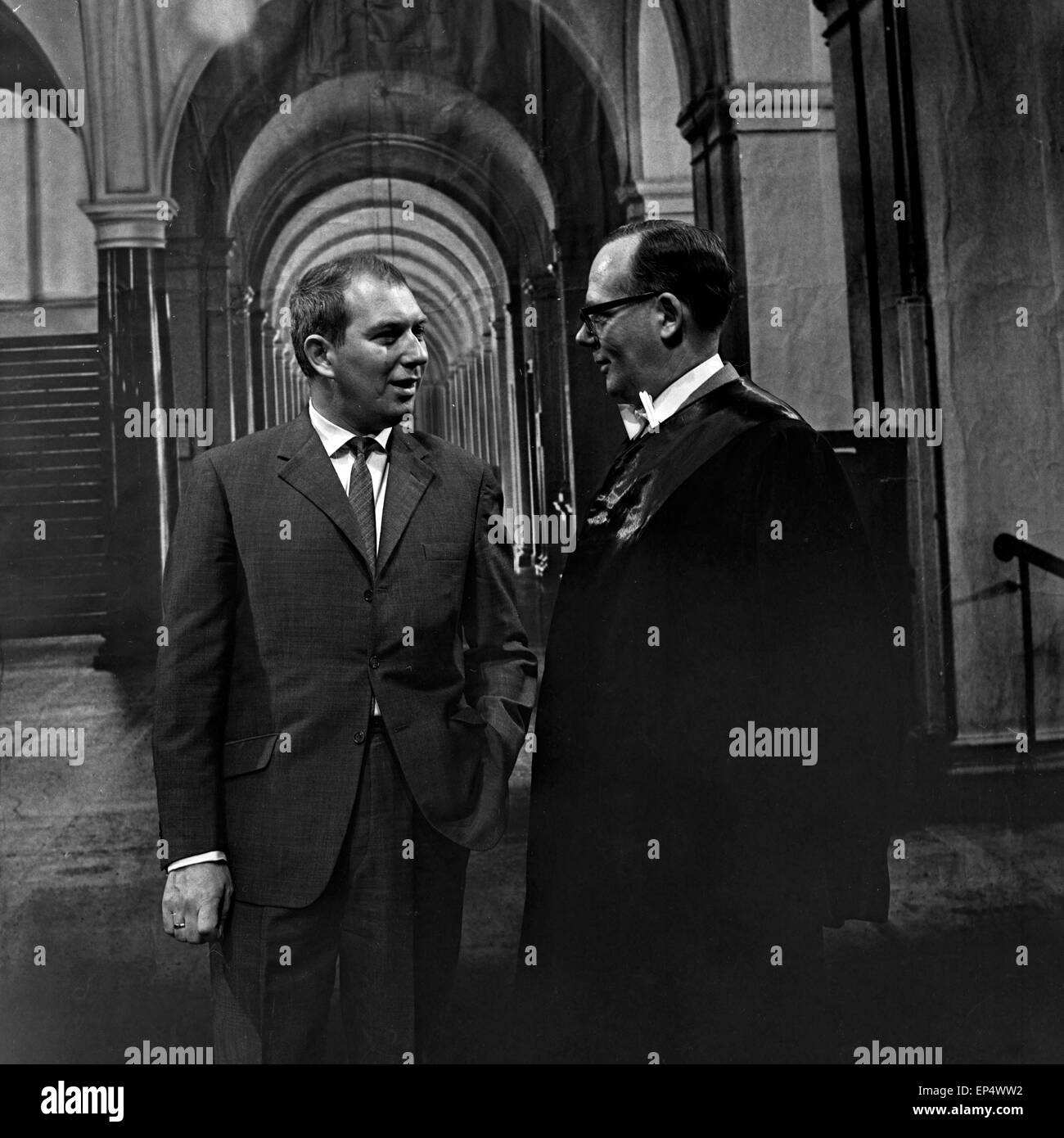 Bigamie hi-res stock photography and images - Alamy