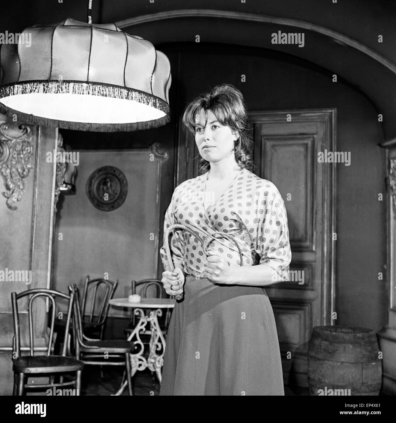 Das Schloss, Fernsehspiel, Deutschland 1962, Regie: Sylvain Dhomme ...