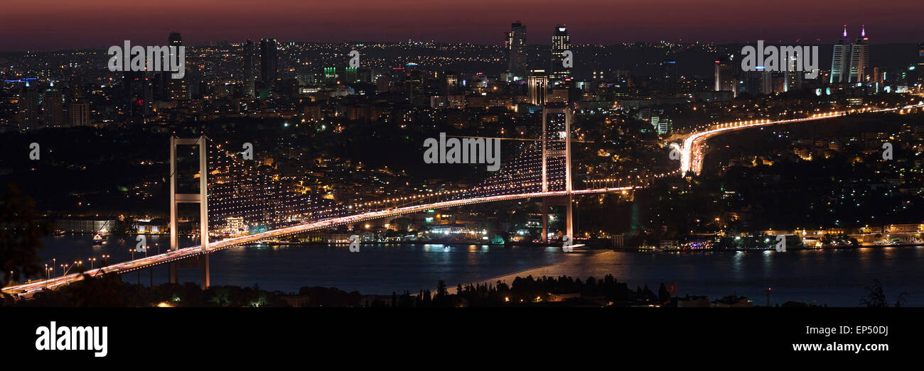 Bosphorus bridge at night Stock Photo - Alamy