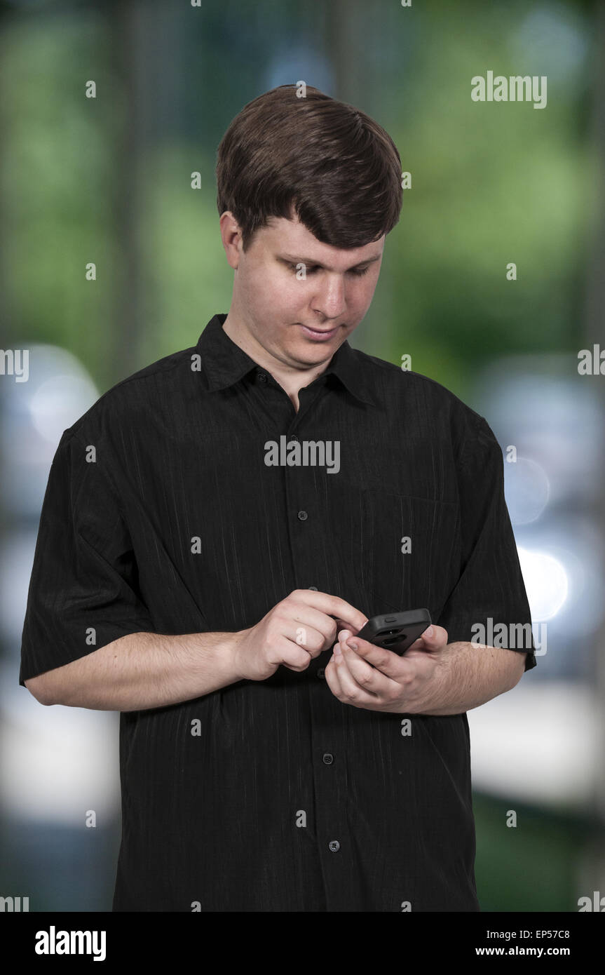 Man and texting hi-res stock photography and images - Alamy