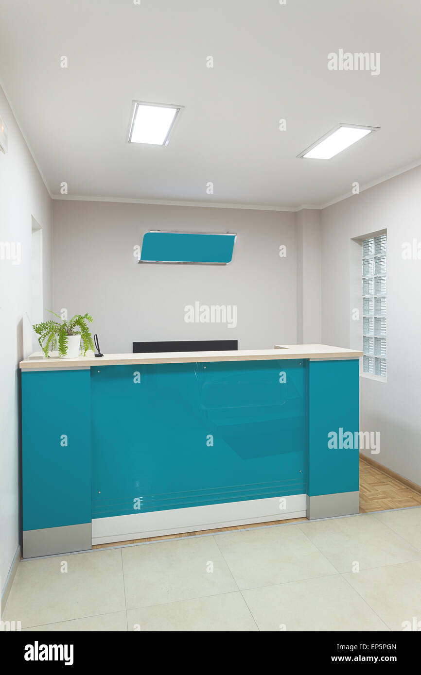 Simple Office Reception Design