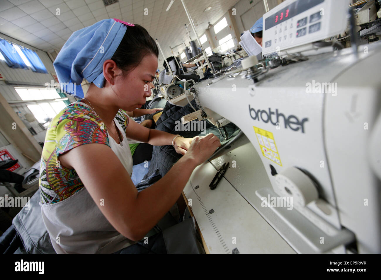 Cloth factory hi-res stock photography and images - Alamy