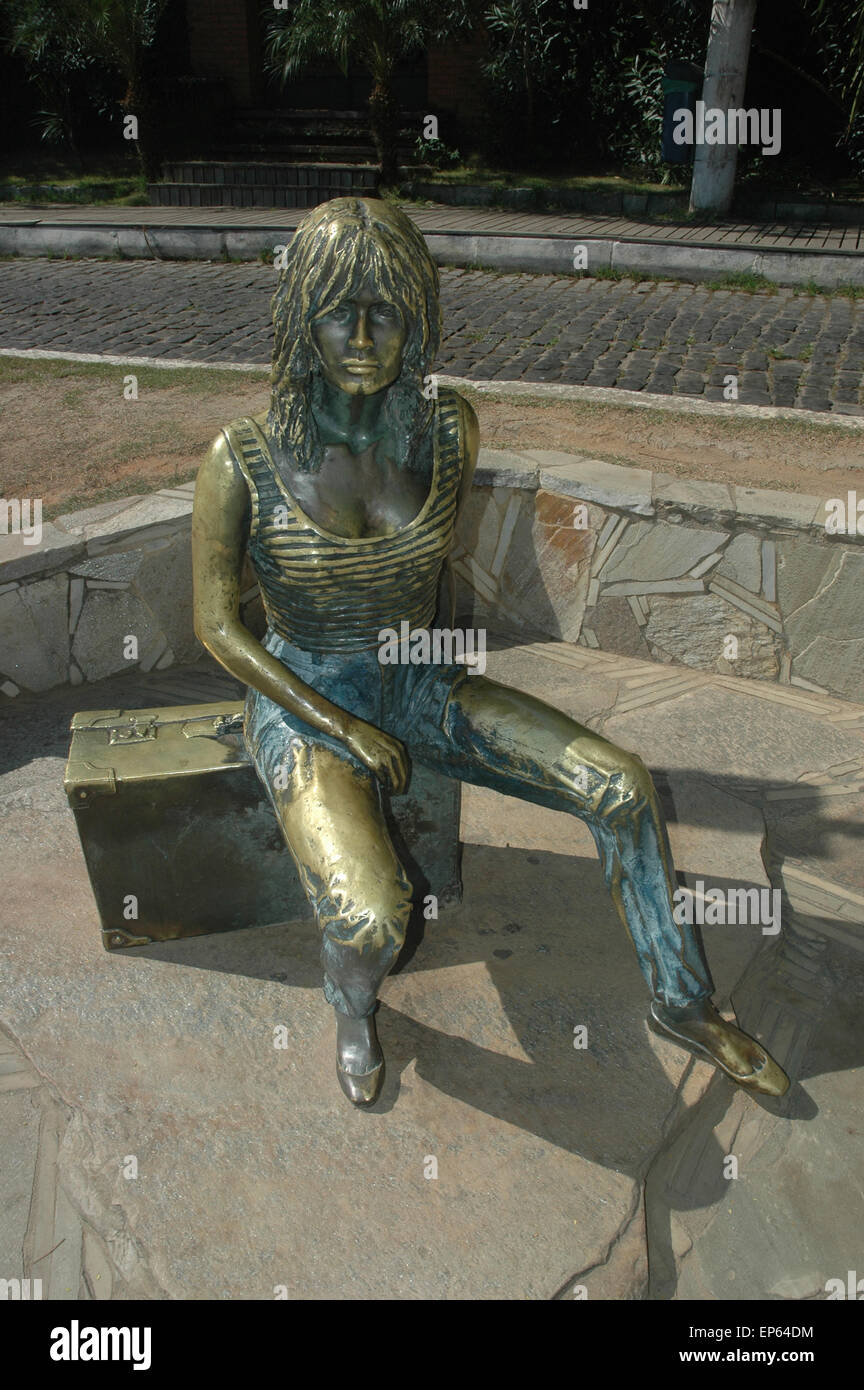 Buzios, Brazil: Brigitte Bardot statue Stock Photo - Alamy