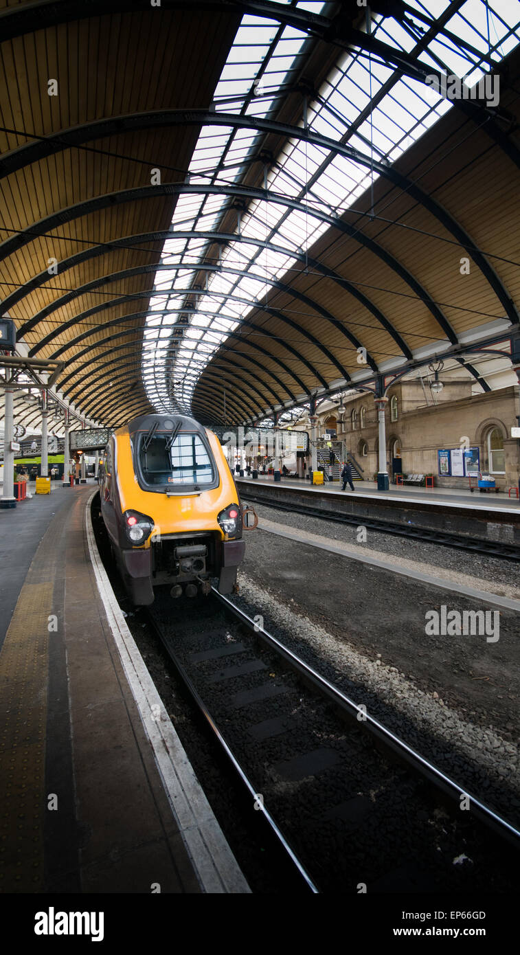 Newcastle Central Station Stock Photo - Alamy