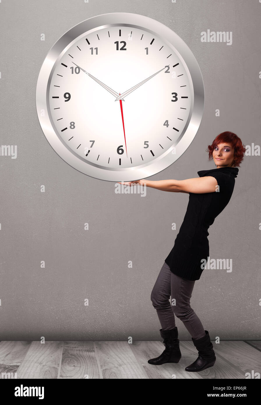 Wall cloc hi-res stock photography and images - Alamy