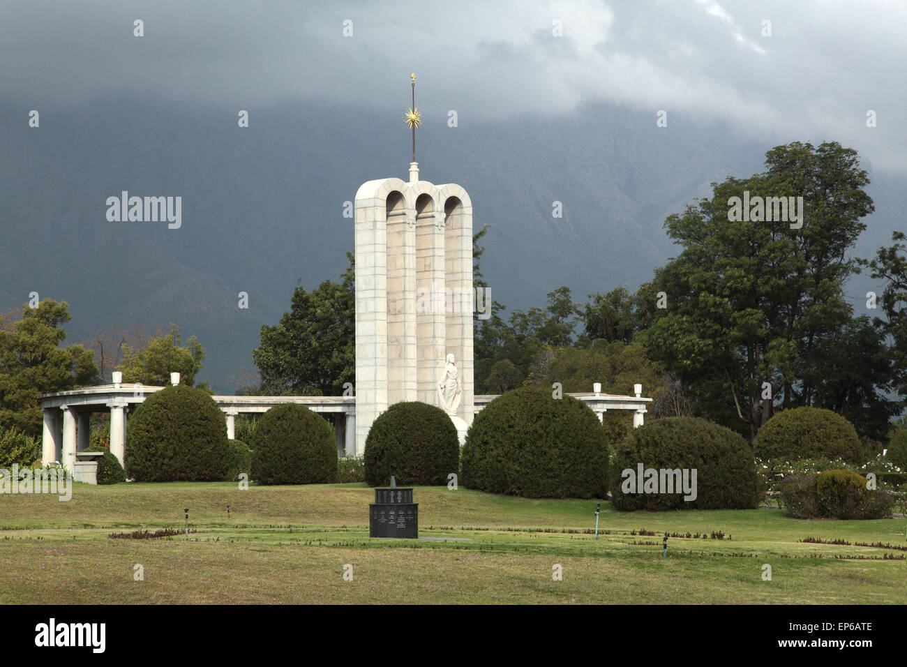 HUGUENOT MONUMENT FRANSCHHOEK Stock Photo - Alamy