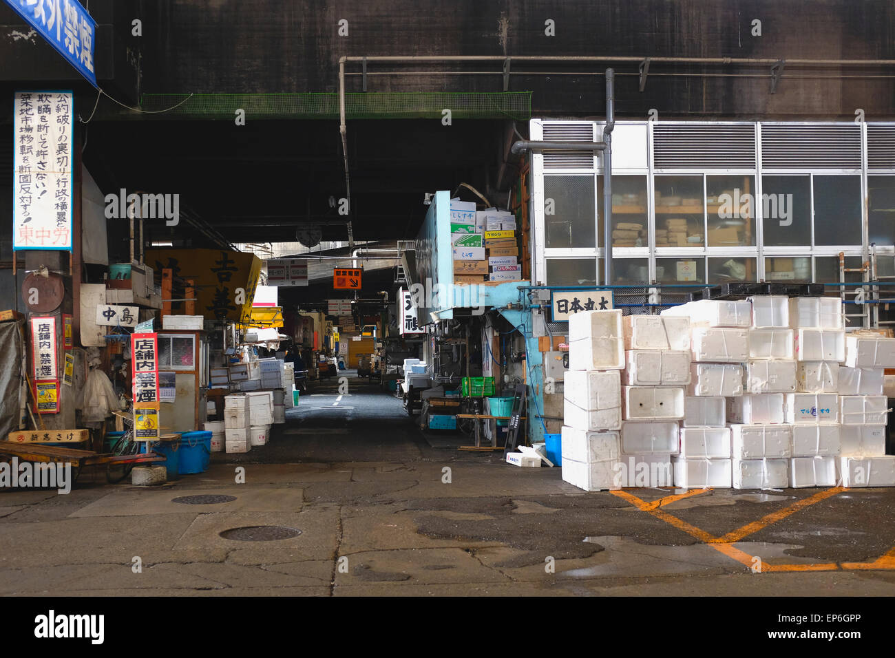 Market passages hi-res stock photography and images - Alamy