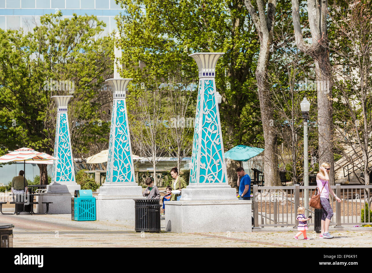 Court square hi-res stock photography and images - Alamy