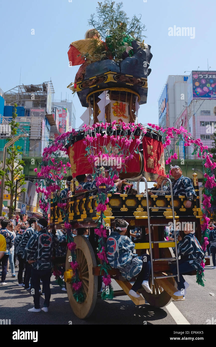 Kanda matsuri hi-res stock photography and images - Alamy