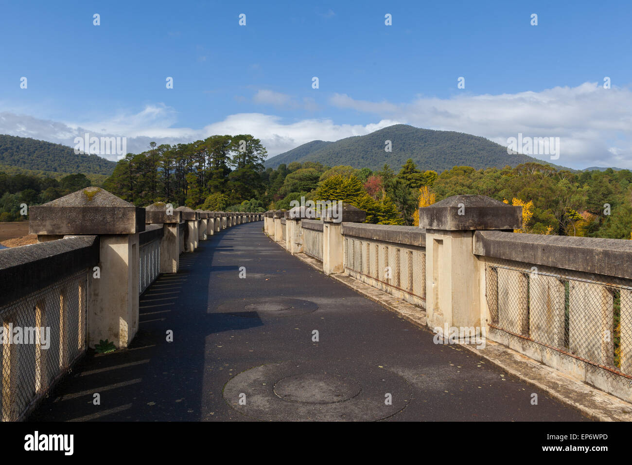 Maroondah Reservoir dam wall, Victoria, Australia Stock Photo - Alamy