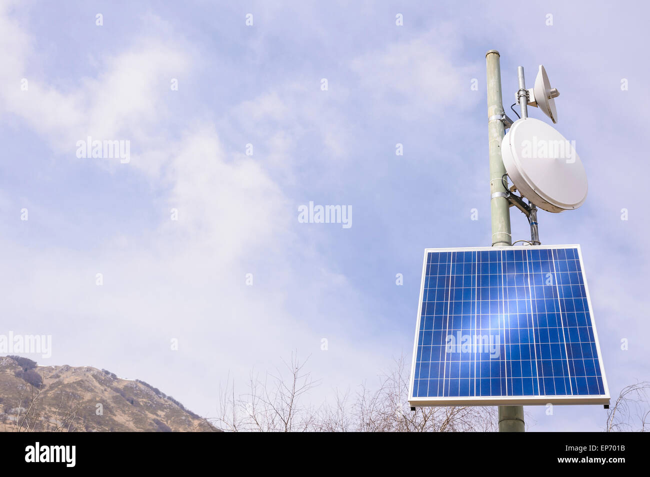 Solar antenna hi-res stock photography and images - Alamy